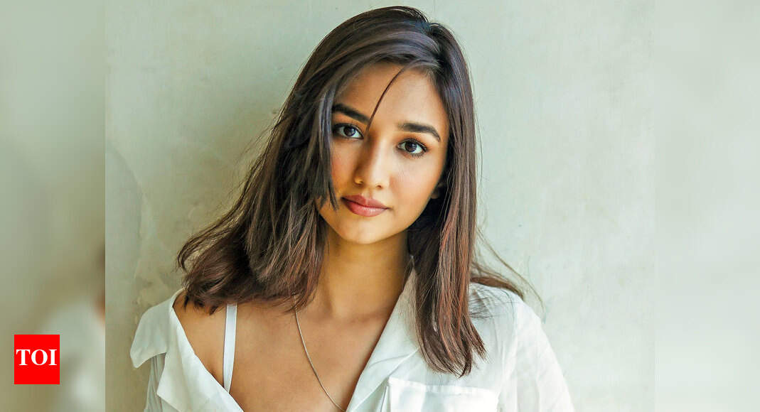 Model Akanksha Sharma to make her Tollywood debut in Naga Shaurya’s ...