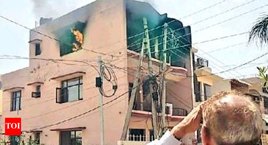 Fire destroys second floor of house in Kharar | Chandigarh News - Times ...