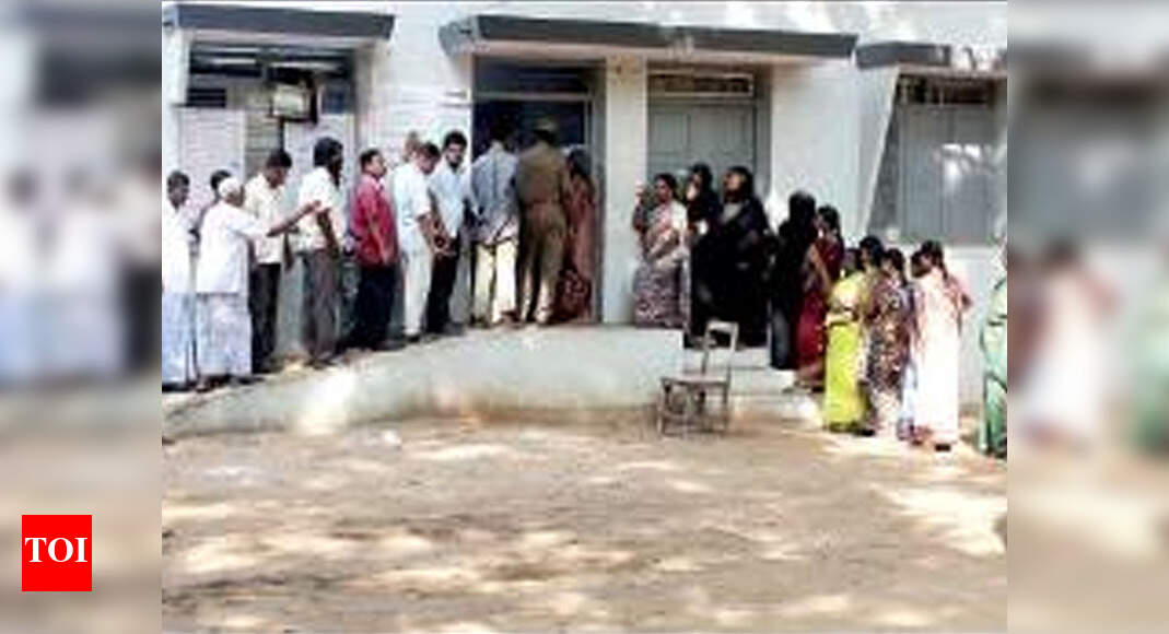 App to track crowd at poll booths - Times of India