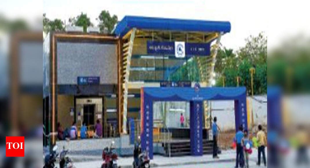 LIC, Thousand Lights metro stations to get 2 more entrances each by May ...