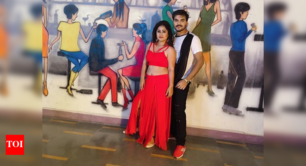 Gargi Pandit to shake her legs with Arvind Akela Kallu in 'Pratibanth ...