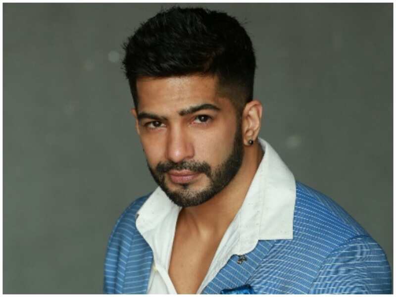 Amit Tandon returns to music after 10 years | Hindi Movie News - Times ...