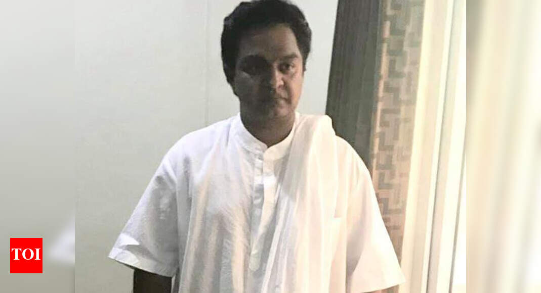 Sreevalsan J Menon to debut as an actor, playing Kumaranasan ...