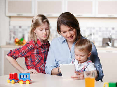 How harmful is parental favoritism for your kids? - Times of India