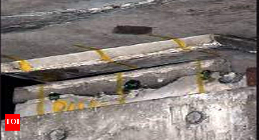 Bengaluru: One Metro pillar fixed, fault spotted on another | Bengaluru ...