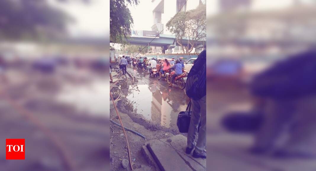 No proper footpath to walk commuters - Times of India