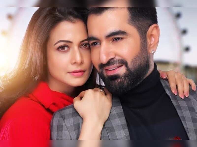 More surprises in Jeet-Koel film | Bengali Movie News - Times of India