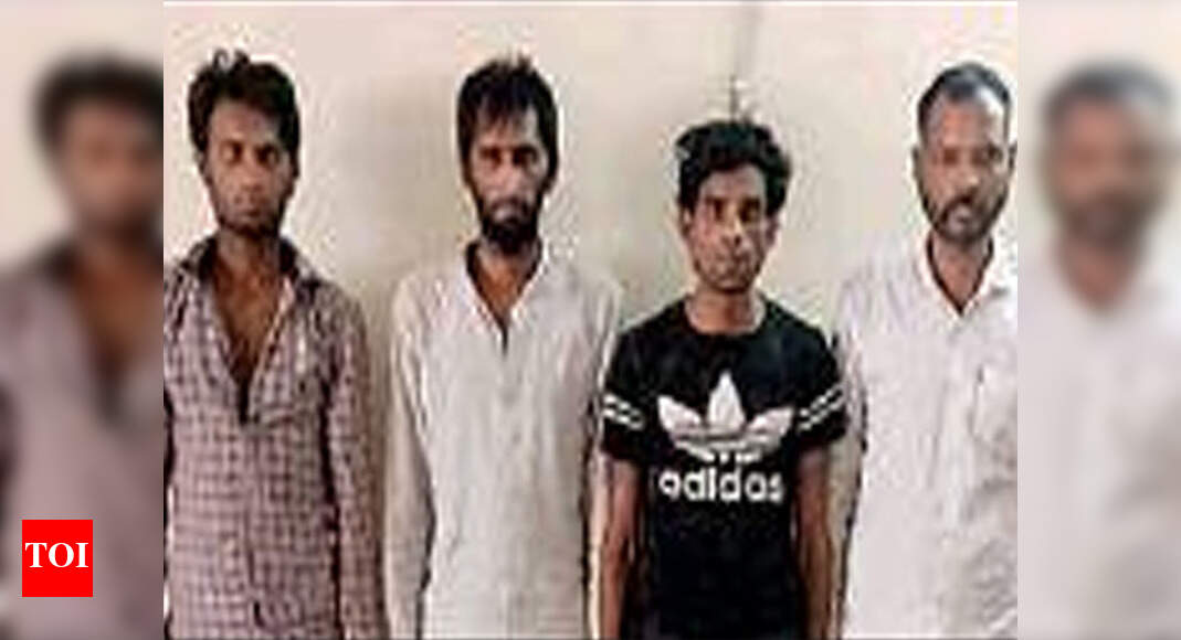SOG busts illegal firearms gang, 4 held | Jaipur News - Times of India