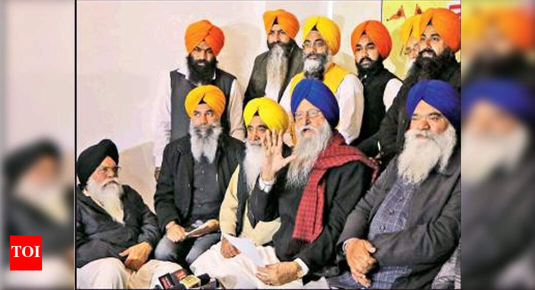 Hype fizzles out, SAD (Taksali) in fray just on 1 seat - Times of India