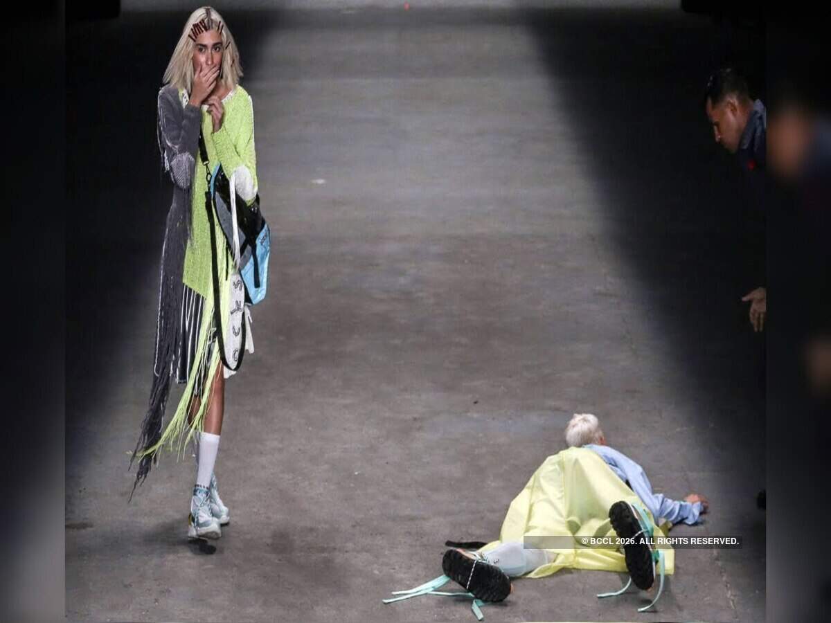 Model dies after collapsing on the runway
