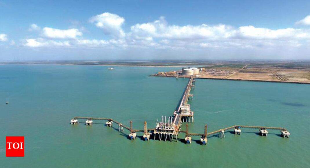 GMB’s Rs 500-crore push for LNG terminal at Mundra | Rajkot News - Times of India