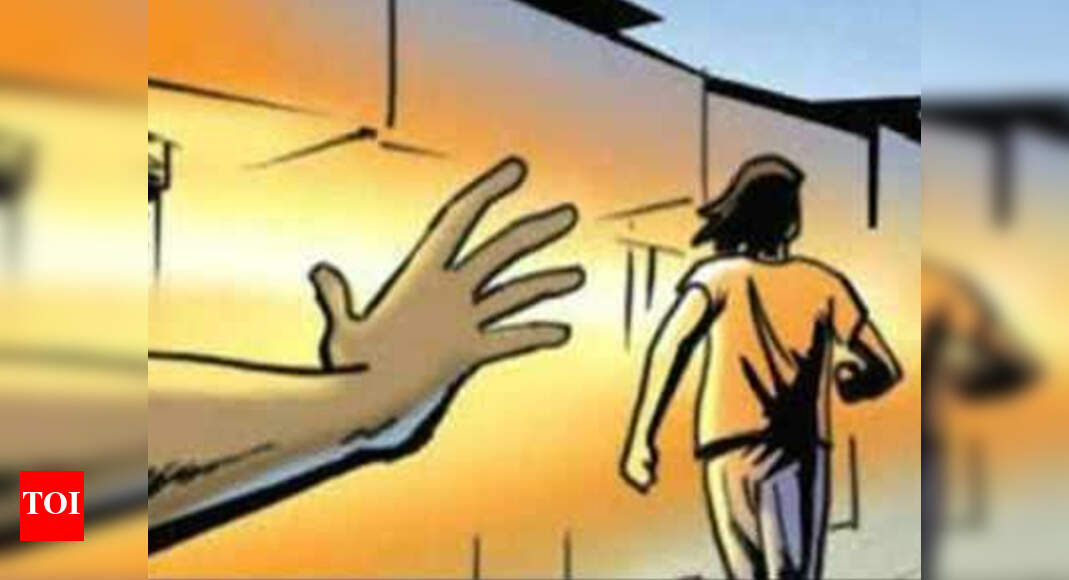 Surat man booked for stalking beauty school student | Vadodara News ...