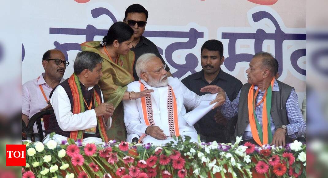 PM Modi visits Ayodhya, gives Ram Lalla a miss - Times of India
