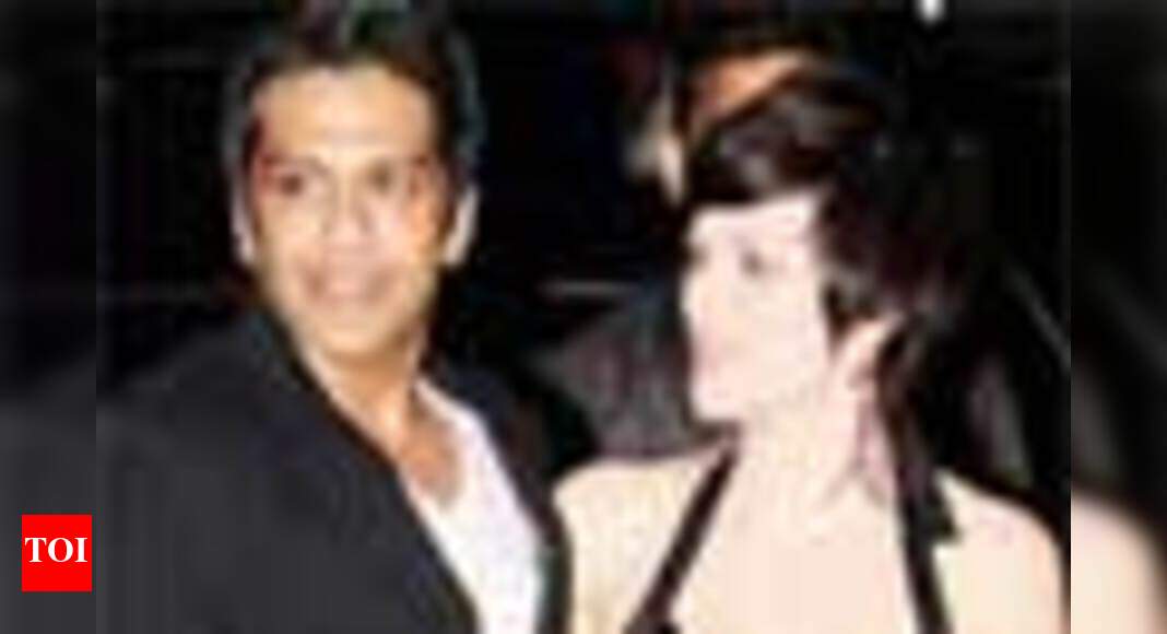 Baba Dewan's rocking bash! | Events Movie News - Times of India