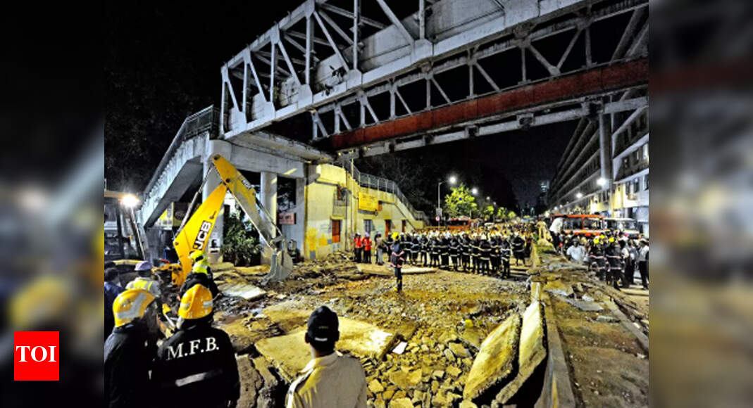Mumbai: One more held in CST bridge crash | Mumbai News - Times of India