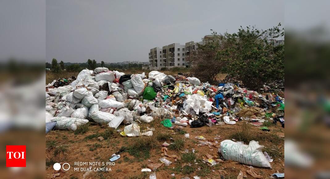 BBMP dumping garbage. - Times of India