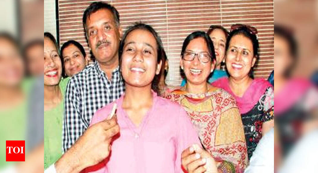 CBSE Class 10: Bathinda girl joint topper with 12 others | Amritsar ...