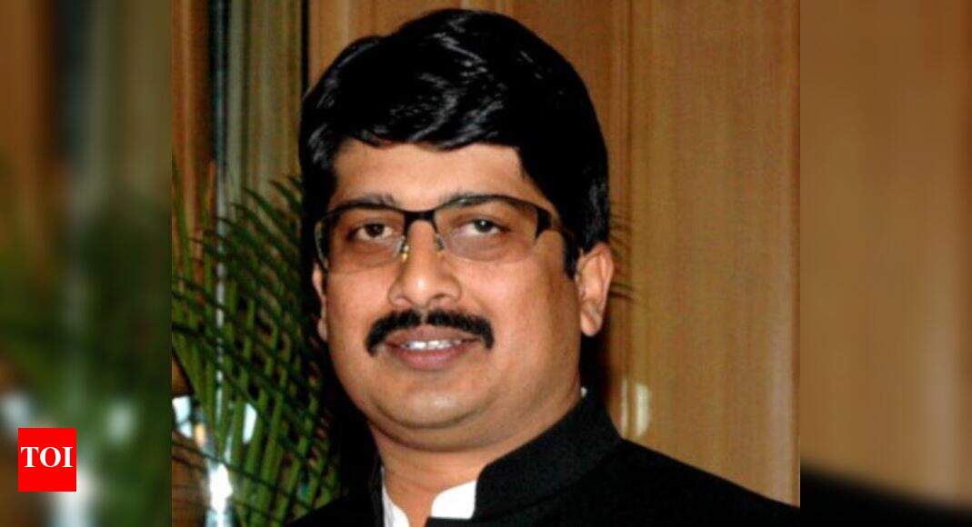 Modi is popular but his MPs will struggle: Independent MLA Raja Bhaiyya ...