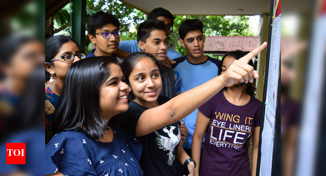 400/400! 2 ISC toppers make history with perfect score - Times of India