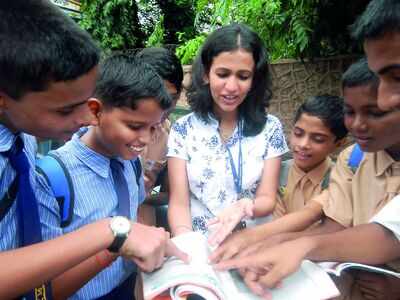 Summertime volunteering a top priority for city’s students - Times of India