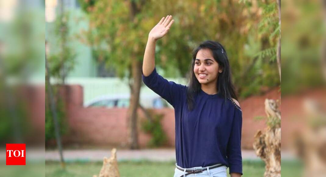 Jaipur CBSE class X topper Taru Jain shares her success mantra | Jaipur ... Jaipur CBSE class X topper Taru Jain shares her success mantra | Jaipur ...