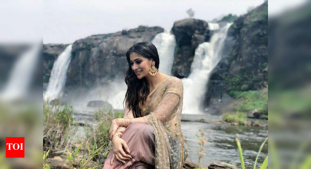 Shooting in the waterfalls was quite risky: Raai Laxmi | Tamil Movie ...