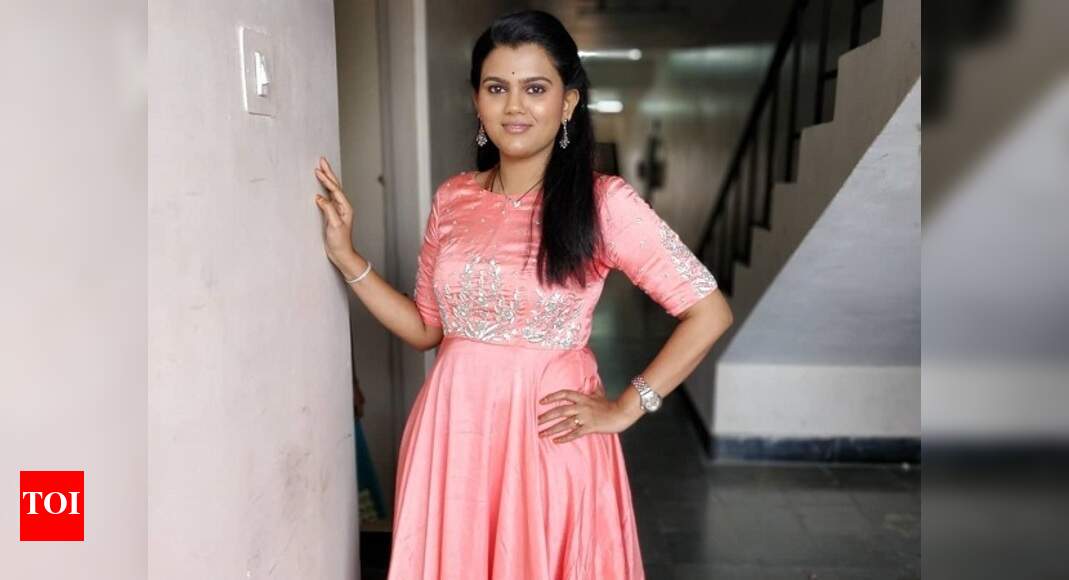 Singer Pranavi Acharya opens up her casting couch experience | Telugu ...