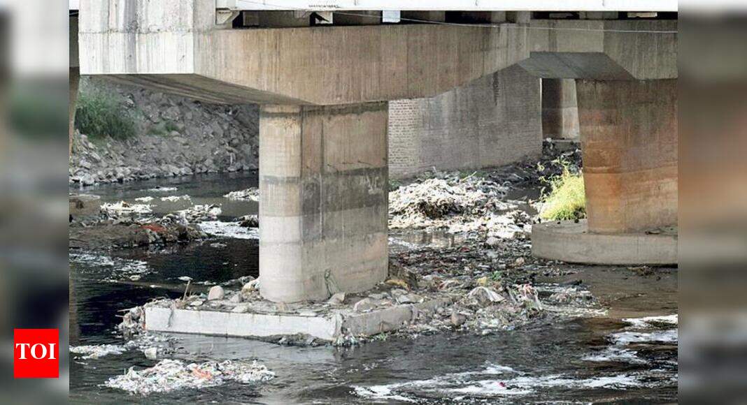 Noida, Delhi spar over waste dumped in Shahdara drain | Noida News ...