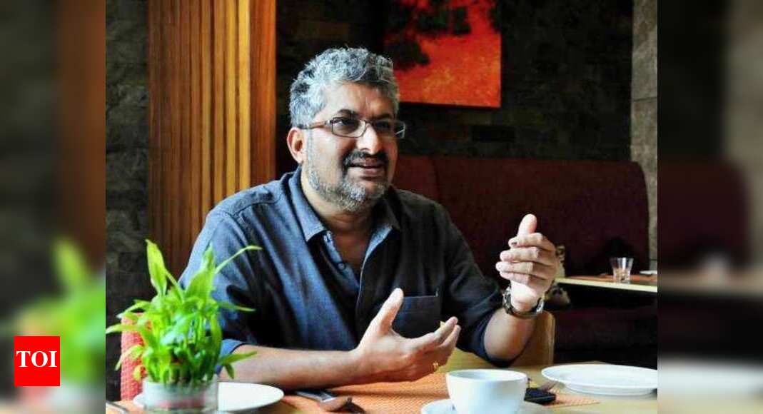 Shyamaprasad to visit Comedy Stars - Times of India