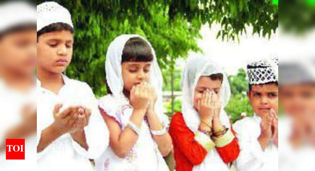 How these Muslim authors are writing the wrongs - Times of India