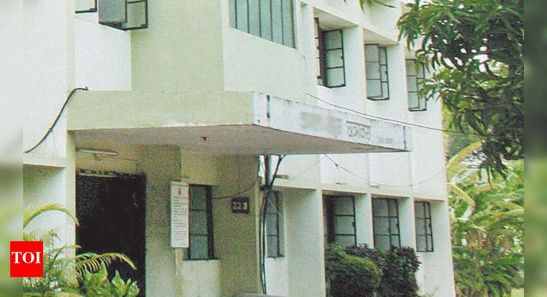 DAVV to keep two hostels open during vacation | Indore News - Times of ...