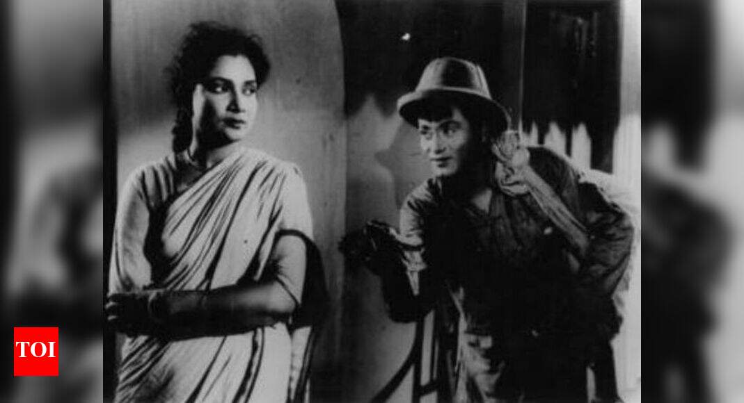 Mrinal Sen’s ‘Neel Akasher Neechey’ the first film banned in ...