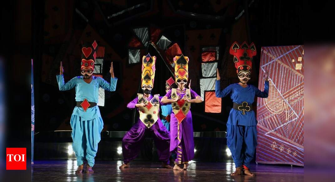 Tasher Desh: A colourful adaptation of Tagore's iconic play | Events ...