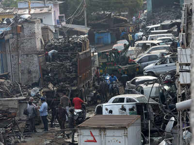 STF back to inspect Delhi's Mayapuri scrap market | Delhi News - Times ...