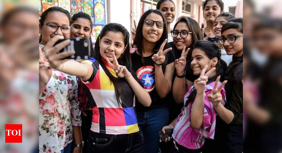MP Board 2019 results announced: Vivek, Arya top class 12th, Gagan ...