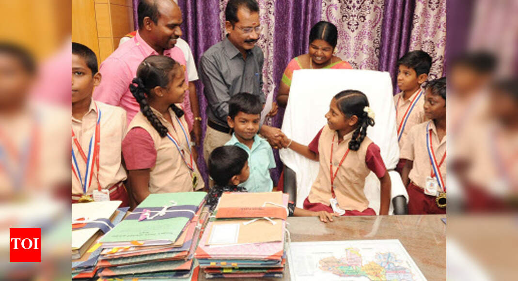 As student talks of IAS dream, collector ‘offers his chair’ to her ...