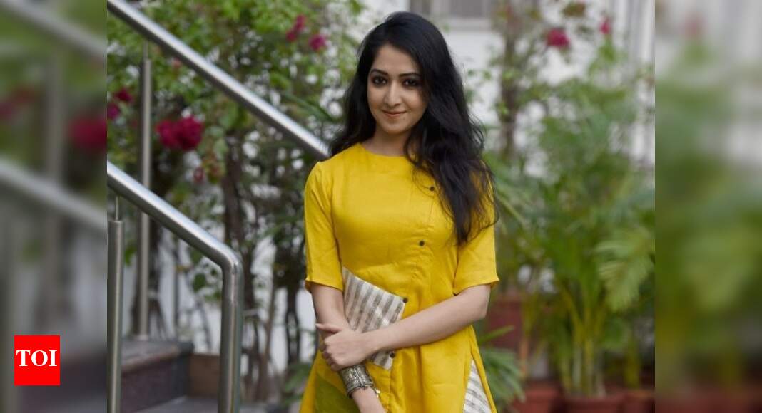 Why Amrita spends her free time on the shooting floor! | Bengali Movie ...