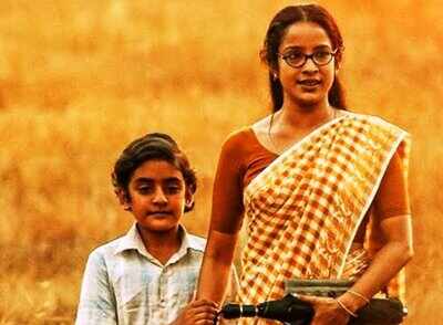 Oru Nakshatramulla Aakasham | Malayalam Movie News - Times of India