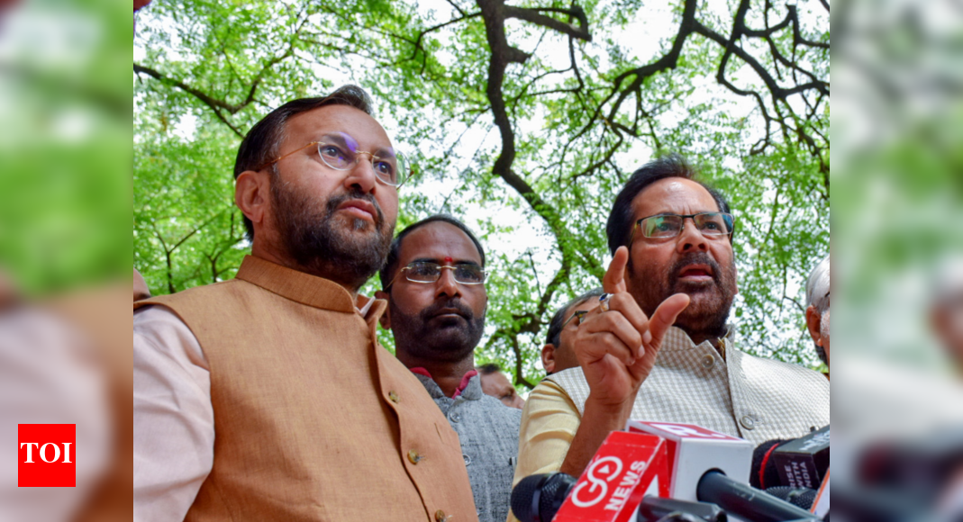 BJP team meets EC over Bengal violence, seeks stringent action - Times ...