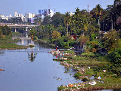 Musi fencing begins to keep river clean | Hyderabad News - Times of India