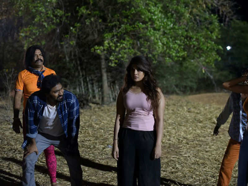 Katteri trailer sends chills down your spine | Tamil Movie News - Times ...