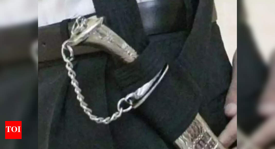 UK gets new weapons act, secures Sikh right to carry kirpans - Times of ...