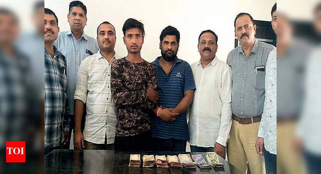 Two burglars arrested for breaking into temples | Vadodara News - Times ... Two burglars arrested for breaking into temples | Vadodara News - Times ...