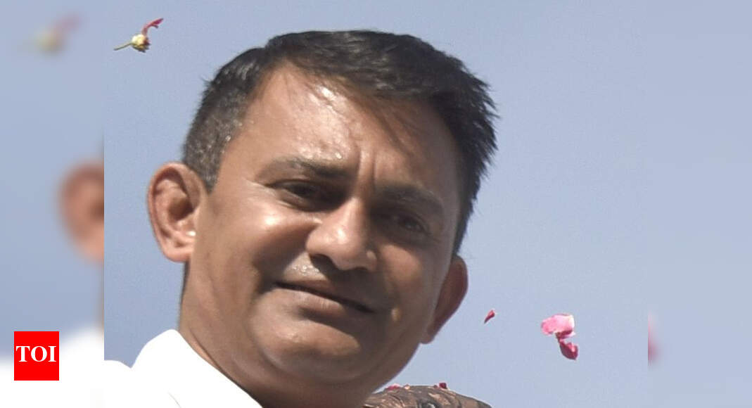 Paresh Dhanani tweet sparks row | Ahmedabad News - Times of India