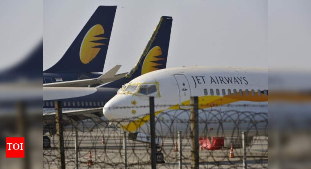 Hinduja looks to team up with Etihad for Jet - Times of India