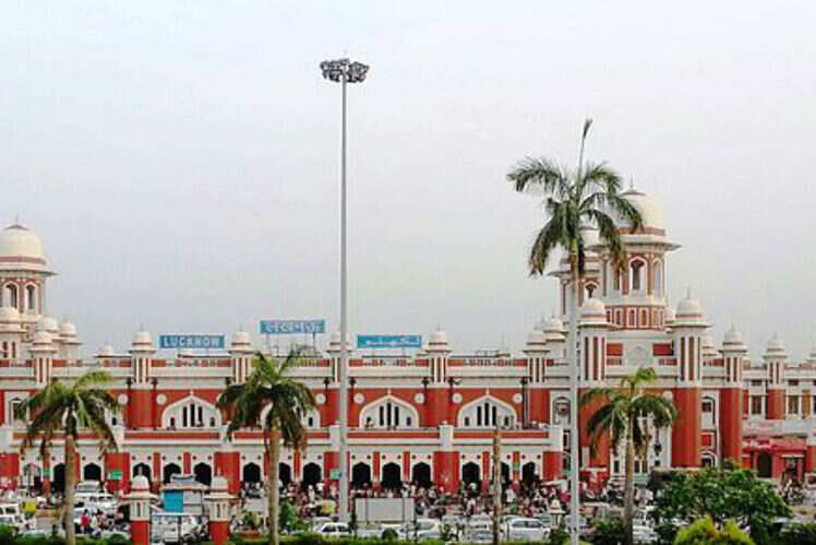 7 railway stations in India for the storyteller in you | Times of India ...