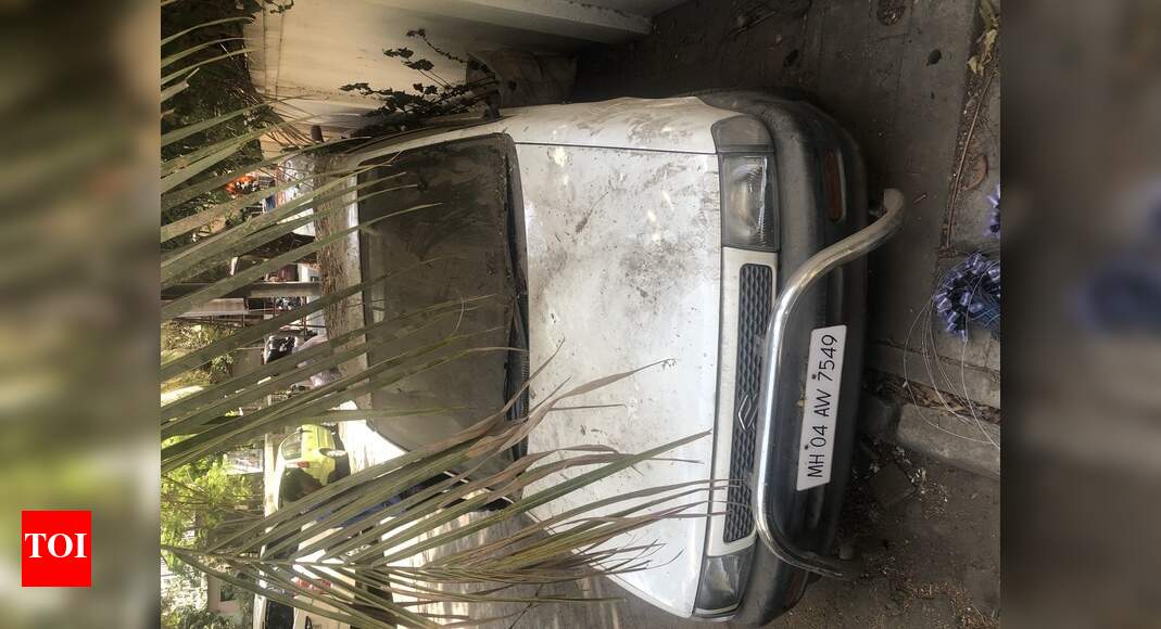 Abandan vehical observer - Times of India