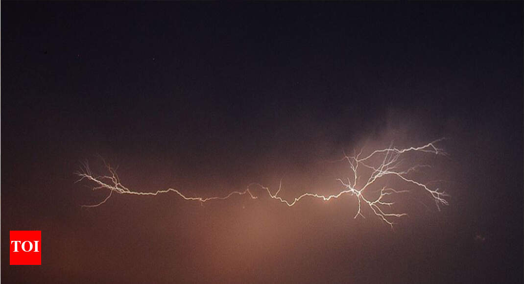 In Karnataka, lightning claimed 438 lives in 4 years | Bengaluru News ...