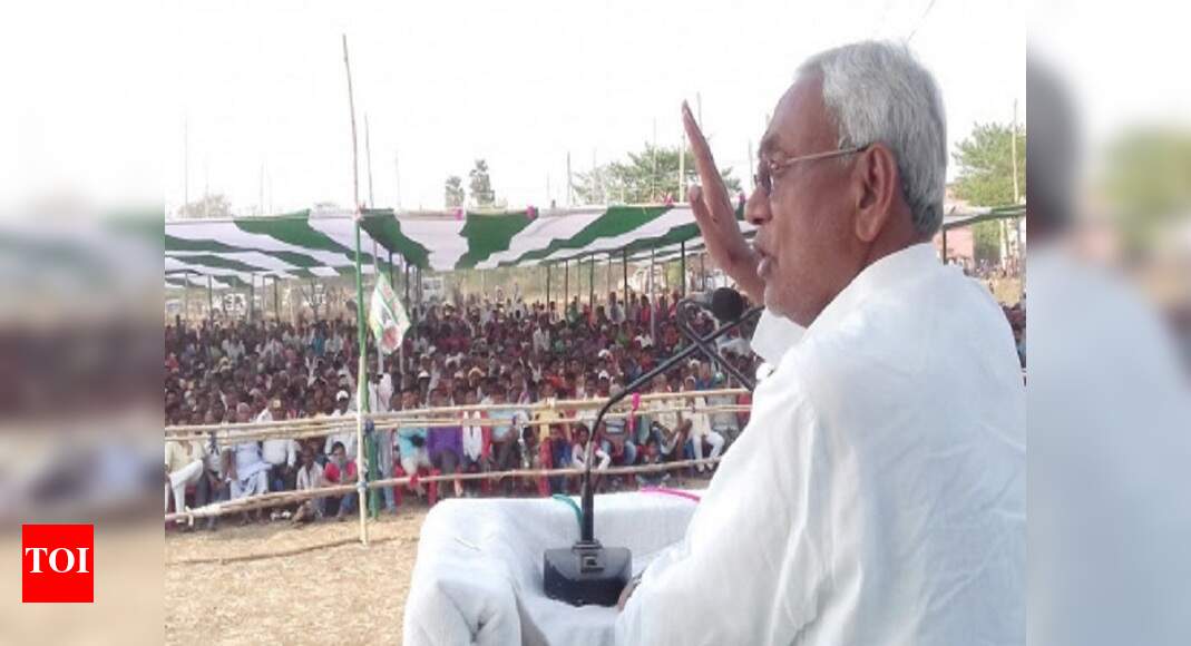 Nitish congratulates PM Modi on NDA's victory | India News - Times of India