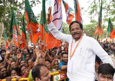 North Goa stays with BJP, Congress wins South | India News - The Times ...